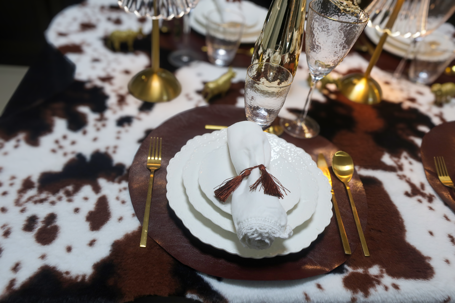The Hide & Brass Box - PartyBox